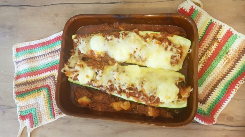 Zucchini-Schiffchen mit Hackfleisch - Mama im Spagat